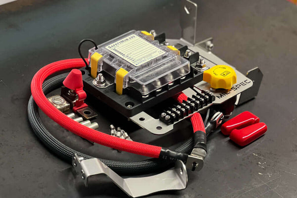 Blue Sea SafetyHub 150 Fuse Block