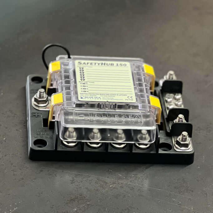 Blue Sea SafetyHub 150 Fuse Block