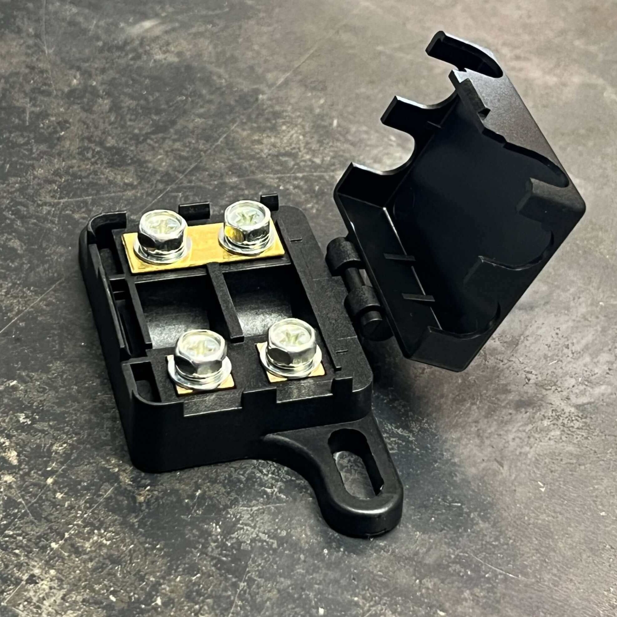 Twin MIDI Fuse Holder - Compact & Reliable Solution